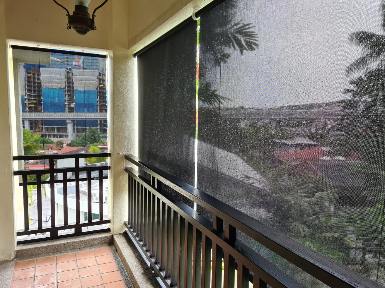 #1 Rated Waterproof & Windproof Outdoor Blinds Manufacturer